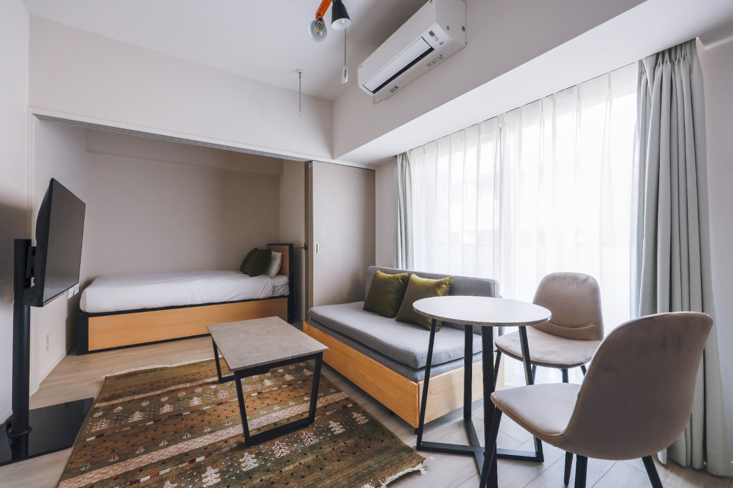 最寄駅から徒歩7分/スカイツリーも徒歩圏内！/家具・家電付き/レーヴ浅草 503 | 墨田区の滞在・宿泊｜Sumyca