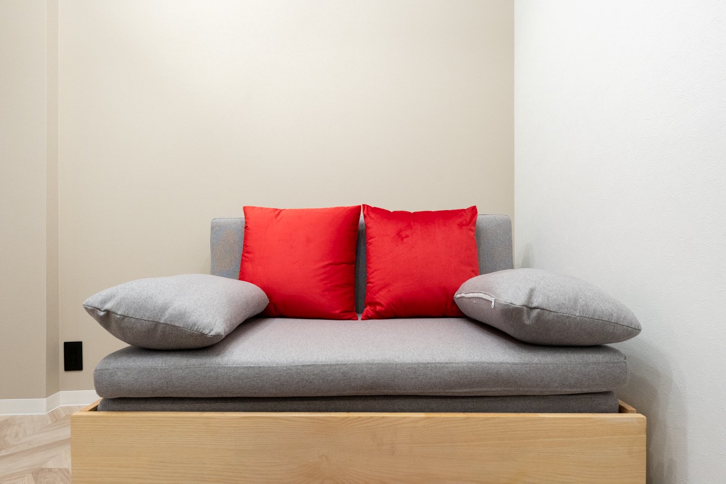 綺麗な築浅物件♪／駅から徒歩すぐ！／オシャレなデザイナーズ／家具家電・備品完備／Wi-Fi完備／belle ville 神楽坂103 | 新宿区の滞在・宿泊｜Sumyca