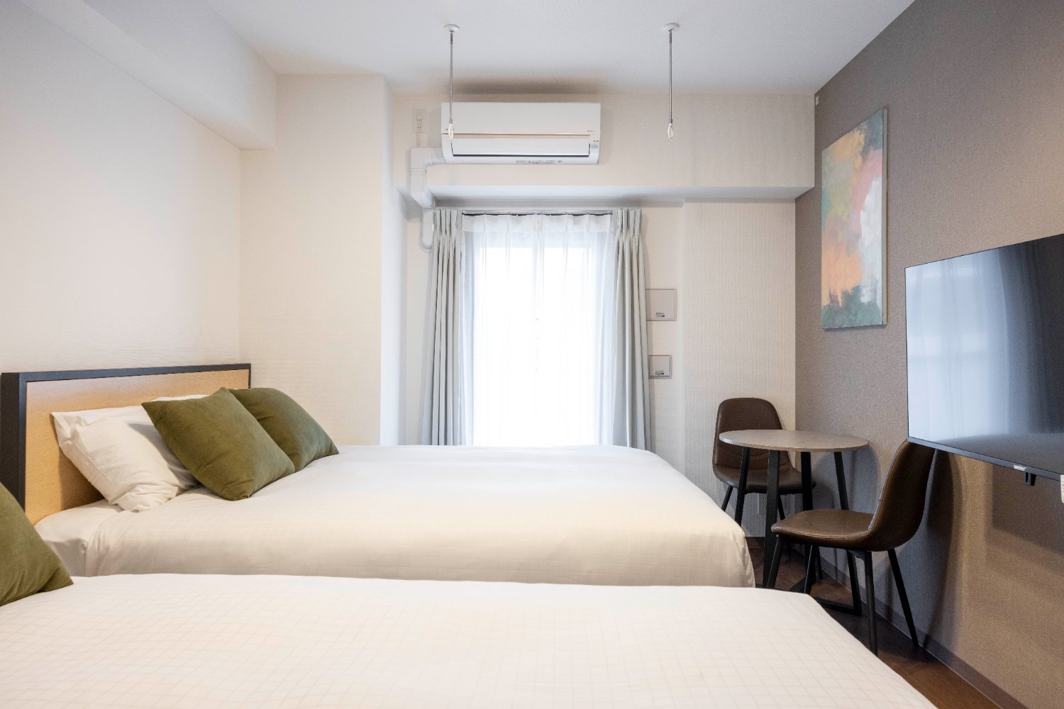 お洒落で落ち着いた内装/両国駅から徒歩3分の駅近物件/The Parkcross両国緑 702 | 墨田区の滞在・宿泊｜Sumyca