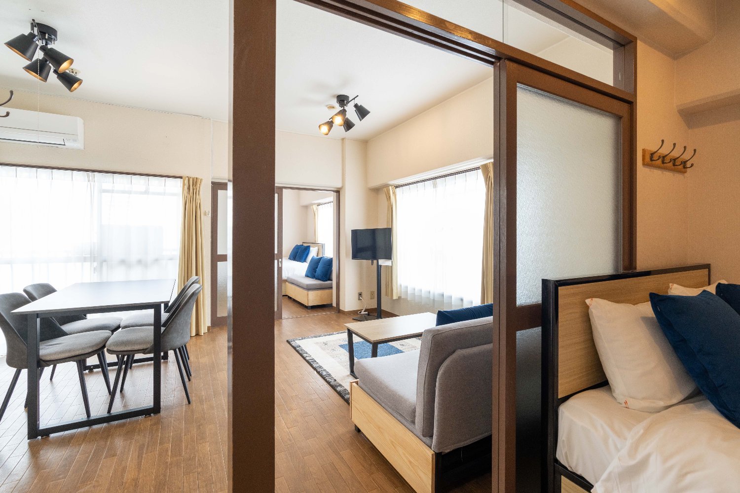 通天閣まですぐの新世界エリア/なんばへも徒歩圏内/駅徒歩1分/シティハイム不夜城801 | 大阪市浪速区の滞在・宿泊｜Sumyca