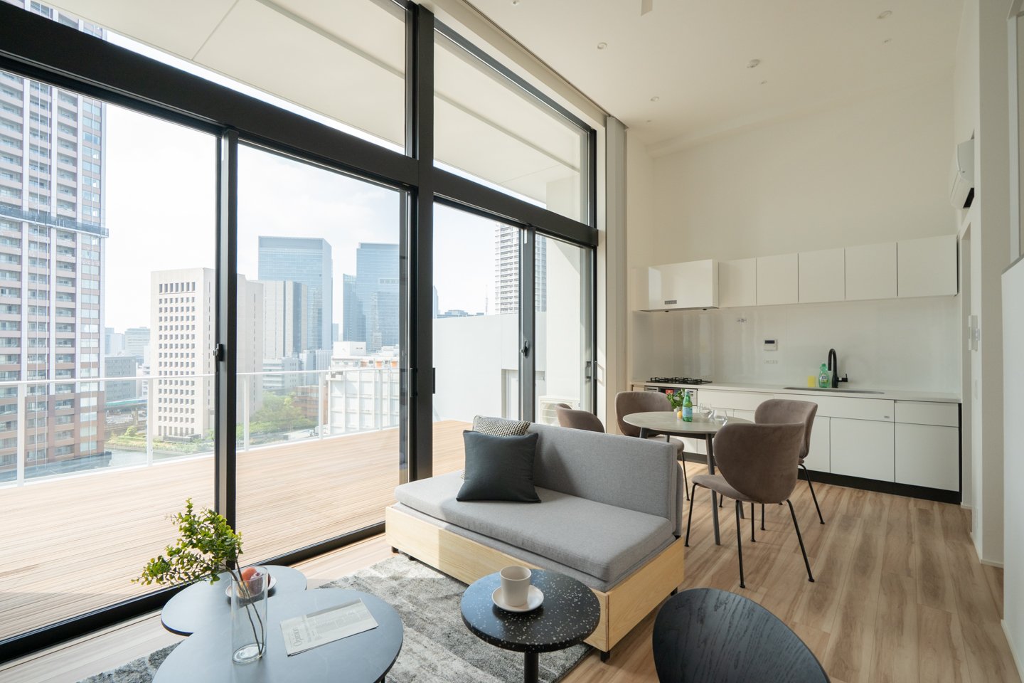 スーパーまで徒歩5分/人気の港区エリア/家具・家電完備/ザ・ケンジントン・レジデンス芝浦 1103 | 港区の滞在・宿泊｜Sumyca