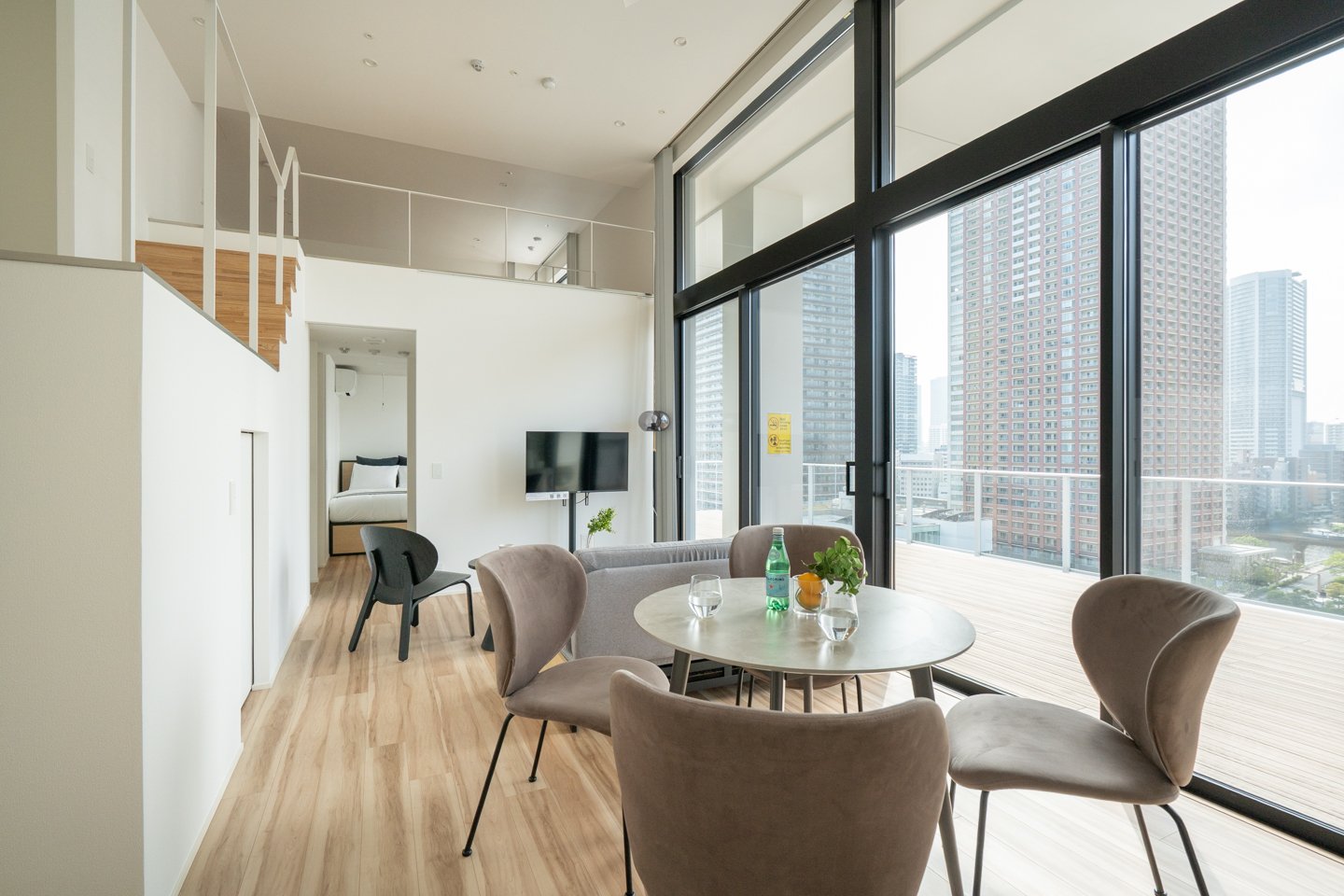 スーパーまで徒歩5分/人気の港区エリア/家具・家電完備/ザ・ケンジントン・レジデンス芝浦 1103 | 港区の滞在・宿泊｜Sumyca