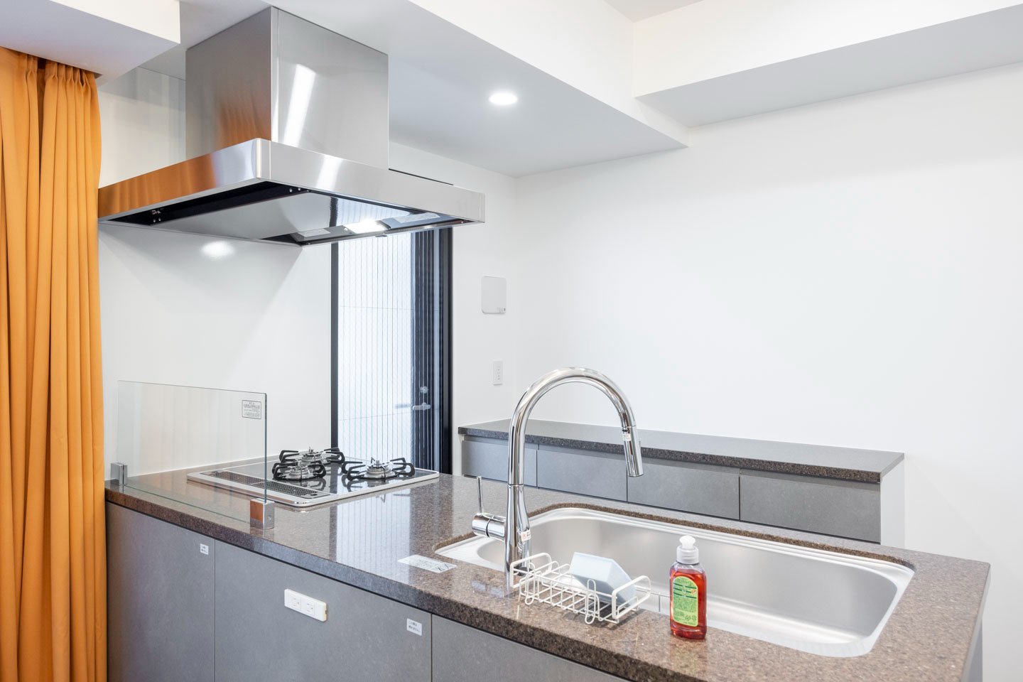 築浅！/家具・家電完備/Wi-Fi完備/日当たり良い♪/Sun Place 神楽坂603 | 新宿区の滞在・宿泊｜Sumyca