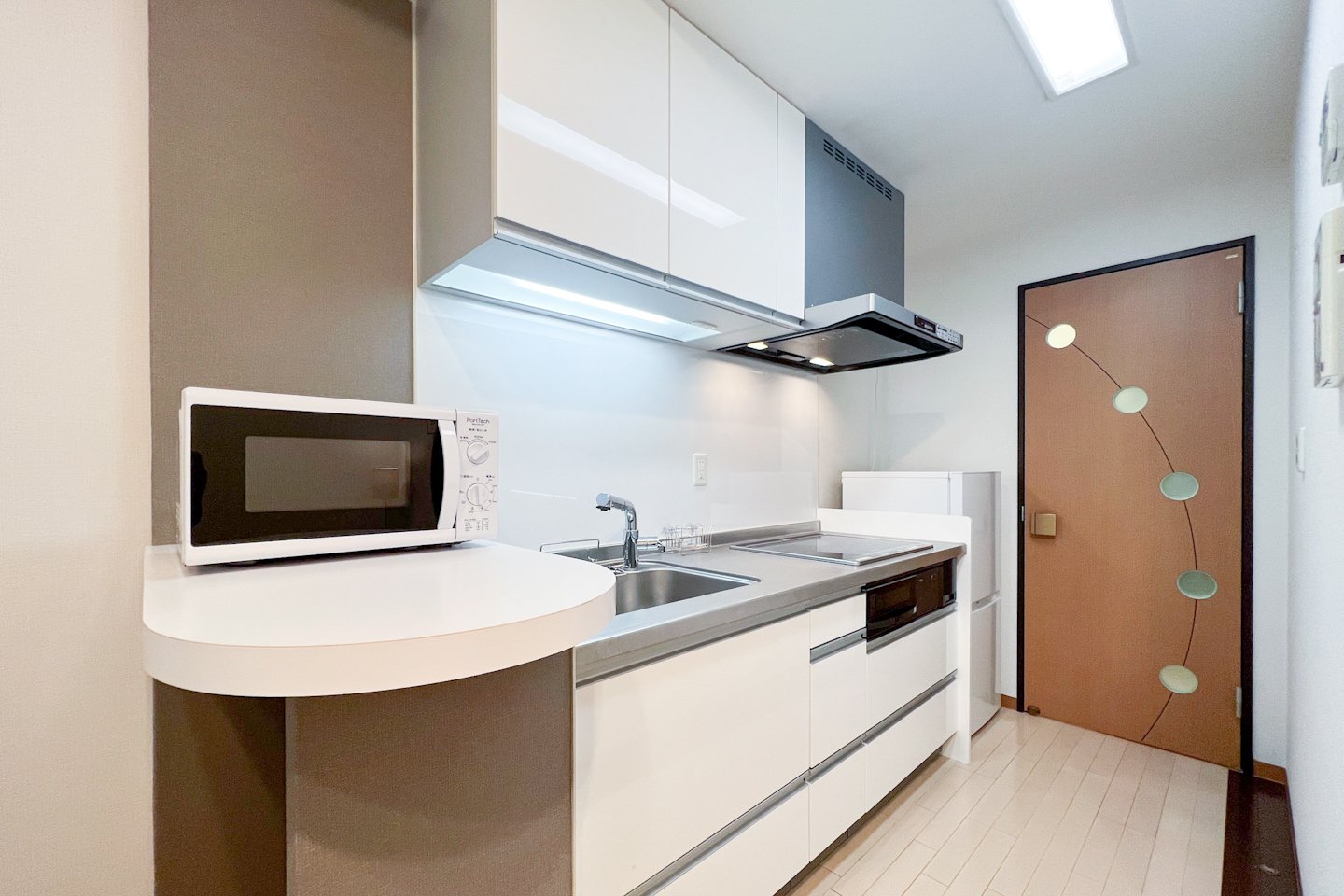 広々1LDK/駅チカ/新生活/マスターズ・レジデンス道頓堀II305 | 大阪市中央区の滞在・宿泊｜Sumyca