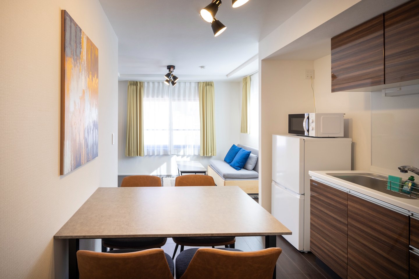 2023年築！新宿駅まで乗り換えなし/家具・家電完備/MAT SHIBUYAHONMACHI 401 | 渋谷区の滞在・宿泊｜Sumyca