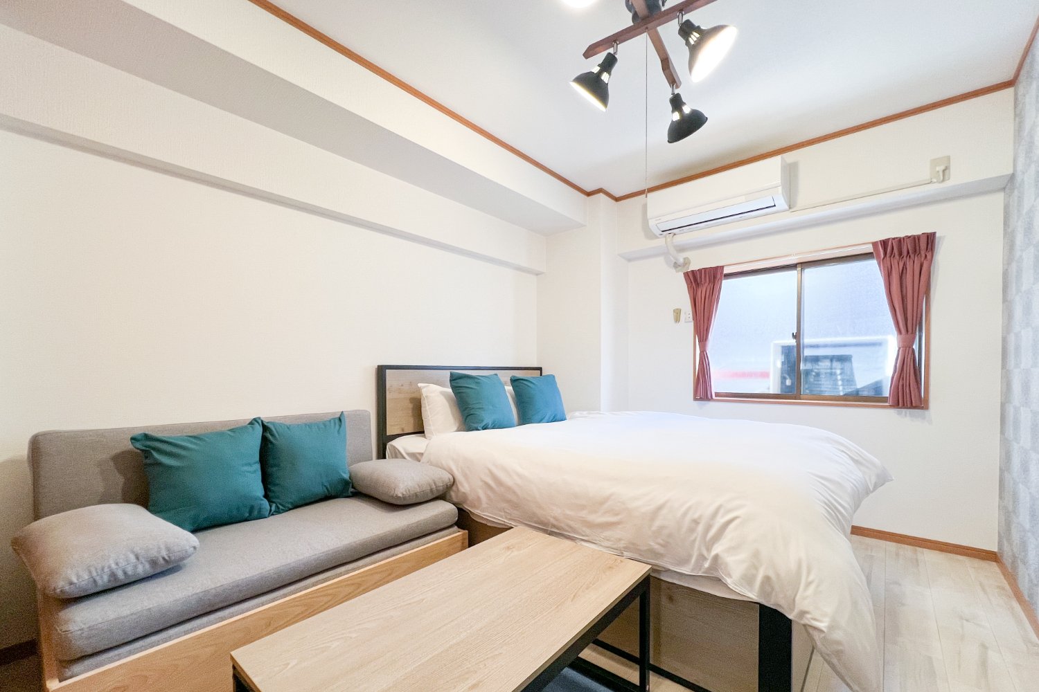 駅徒歩6分/4路線利用可能/ダブルベッド2台完備/アリタマンション京橋201 | 大阪市城東区の滞在・宿泊｜Sumyca