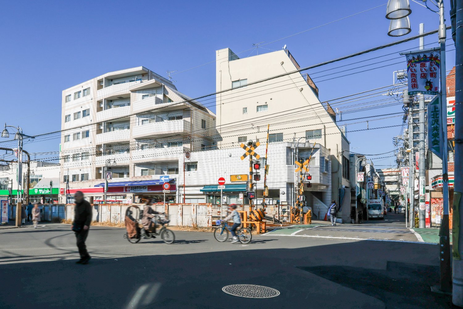 最寄り駅から徒歩7分！家具家電完備/セキュリティ万全/Brio高井戸 103 | 杉並区の滞在・宿泊｜Sumyca