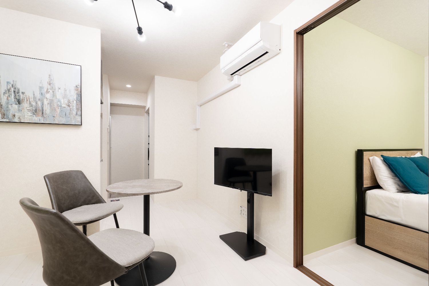 ☆初期費用無料キャンペーン開催中☆ 池袋駅から徒歩12分！家具完備の新築/ホワイト調の1LDK/ラウレアタワー池袋401 | 豊島区の滞在・宿泊｜Sumyca