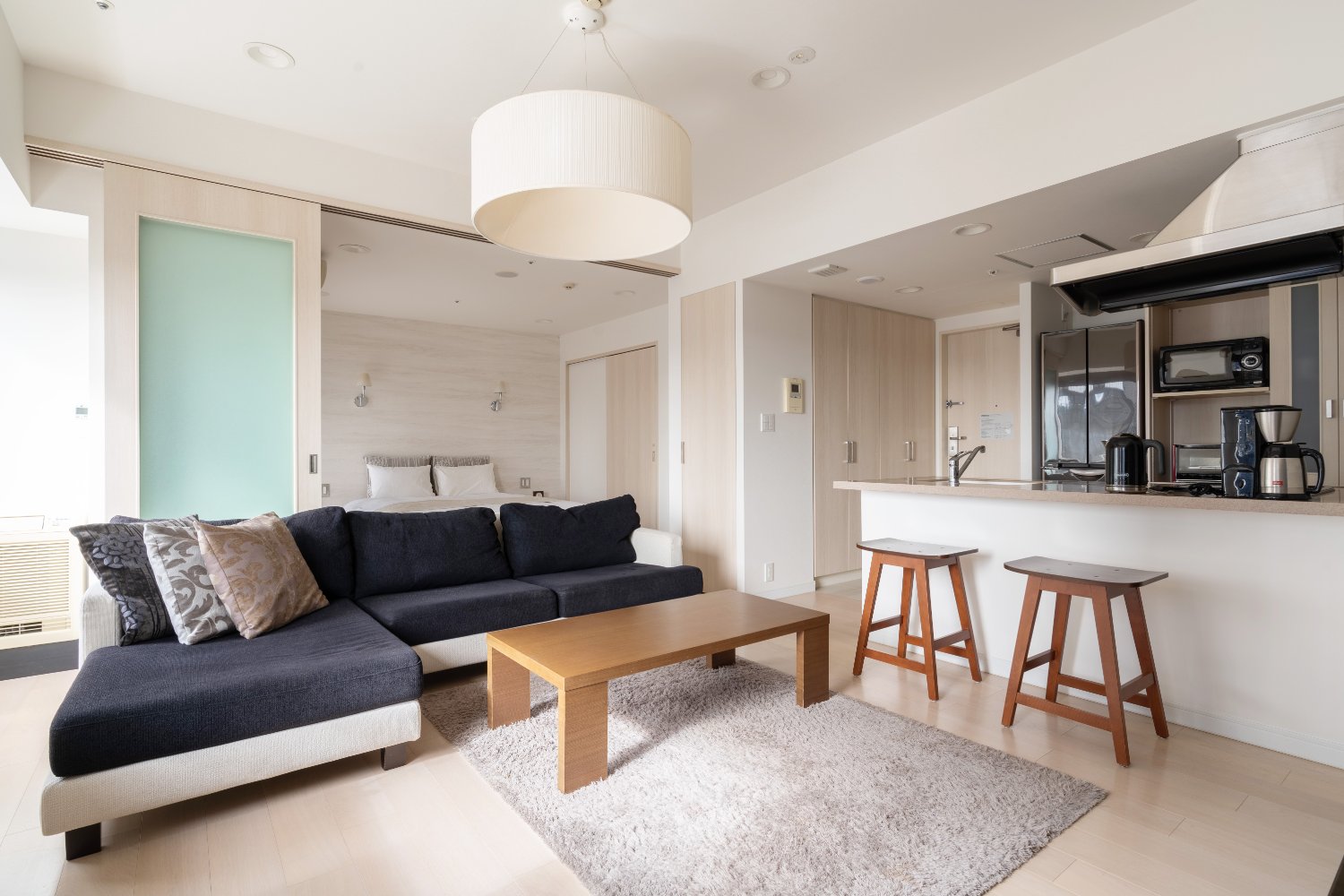 高級ホテル暮らし/表参道・六本木の主要スポットが徒歩圏内/東急ステイ青山 902 | 港区の滞在・宿泊｜Sumyca