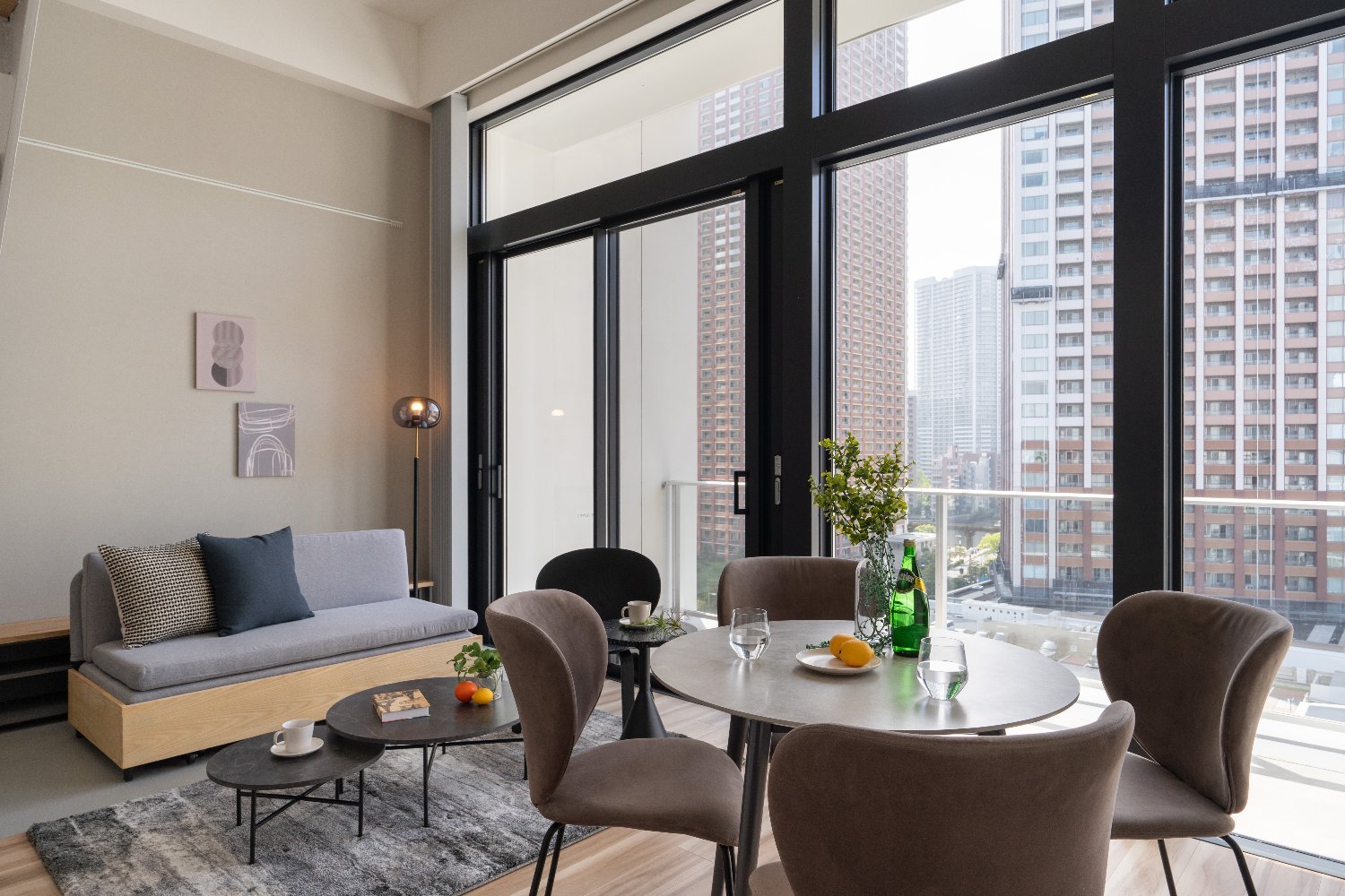 スーパーまで徒歩5分/人気の港区にあるデザイナーズ物件/家具・家電完備/ザ・ケンジントン・レジデンス芝浦 910 | 港区の滞在・宿泊｜Sumyca