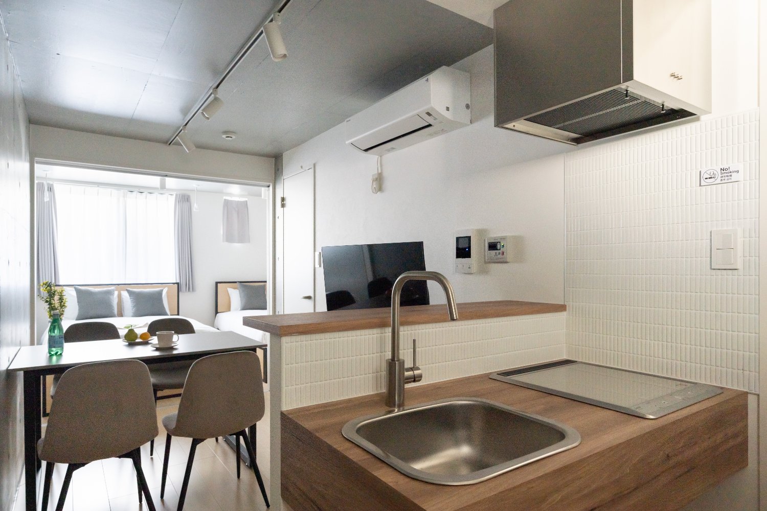 最寄り駅まで徒歩5分/池袋まで1駅/Bel Avenir 102 | 豊島区の滞在・宿泊｜Sumyca