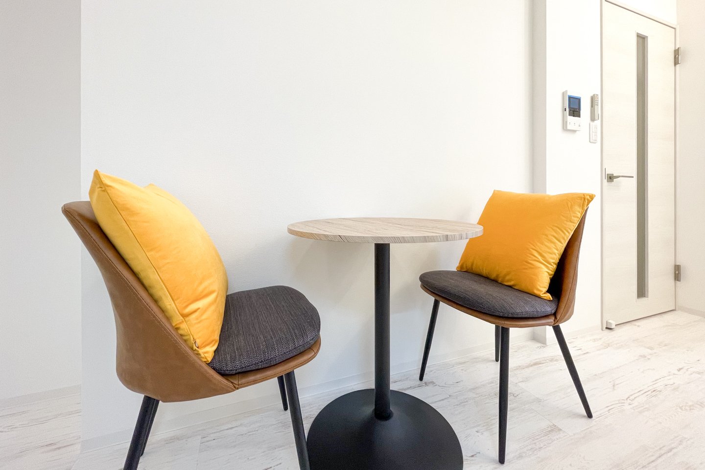 綺麗な築浅物件！／オシャレなデザイナーズ♪／家具家電・備品完備／タスキsmart東新宿502 | 新宿区の滞在・宿泊｜Sumyca