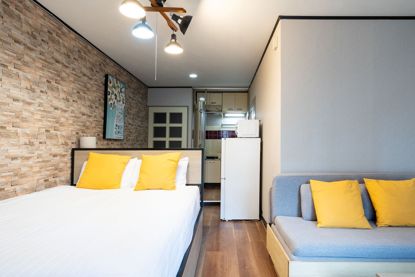 日本橋の好立地1R♪家具家電完備/アリタクローバーハイツ302 | 大阪市中央区の滞在・宿泊｜Sumyca