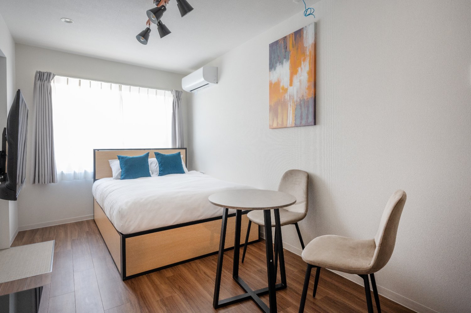 最寄り駅まで徒歩5分/人気エリアで都心へのアクセスも抜群！/家具・家電完備/音羽Sグレース 201 | 文京区の滞在・宿泊｜Sumyca