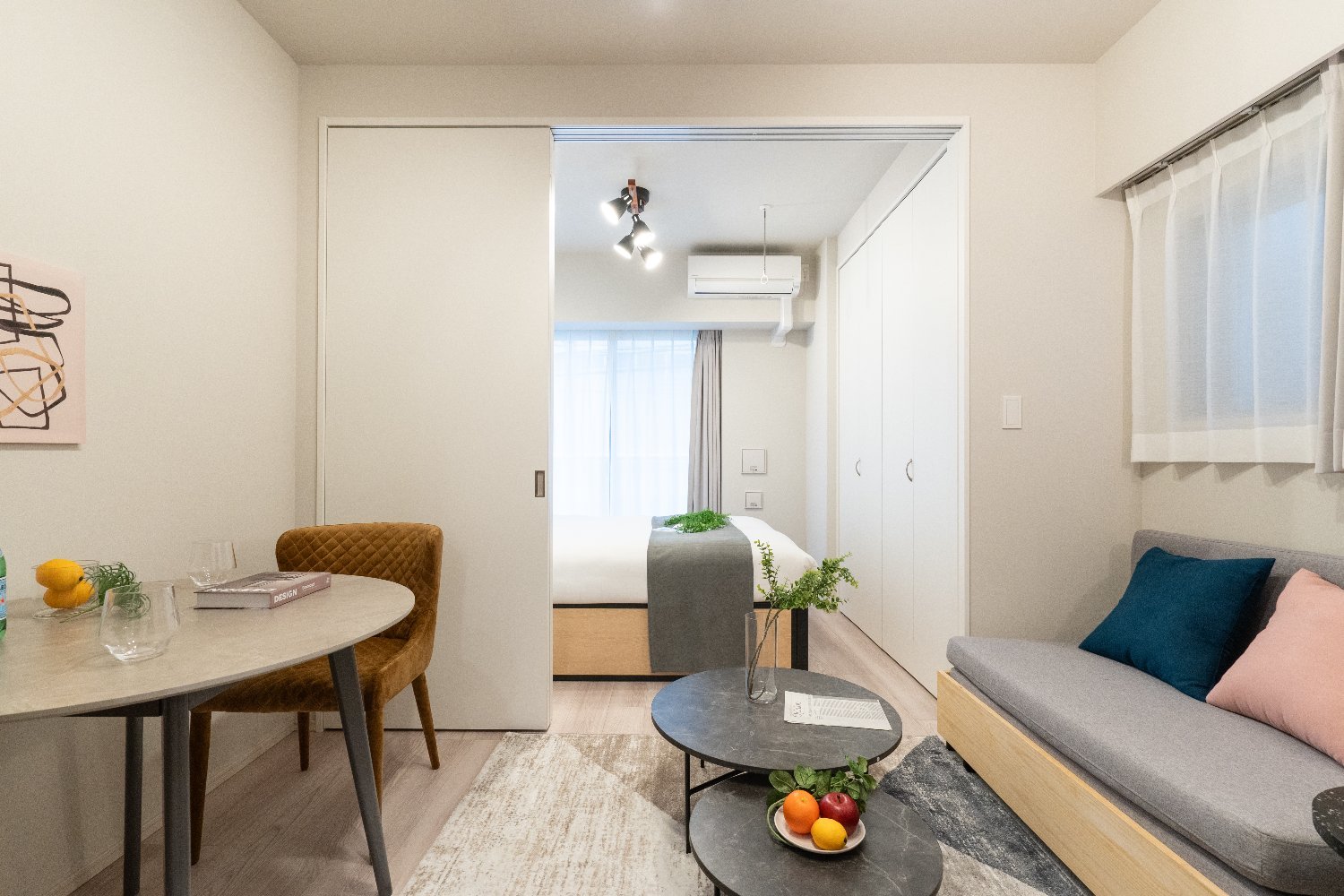 コンビニまで徒歩2分/人気の下町エリア/家具家電付き/PREAS錦糸町 502 | 墨田区の滞在・宿泊｜Sumyca