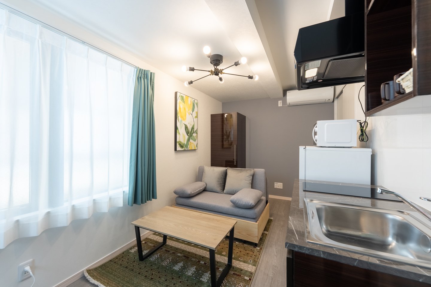 綺麗な築浅物件！／オシャレなデザイナーズ♪／家具家電・備品完備／LaVie四谷303 | 新宿区の滞在・宿泊｜Sumyca